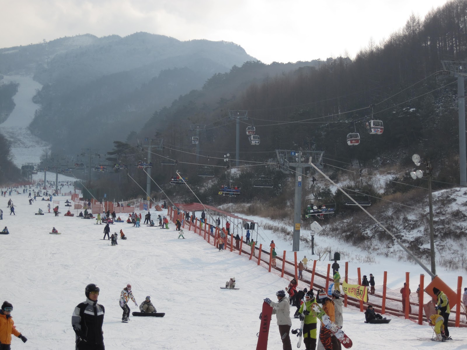 RyRy's in Korea: IEC Muju ski/snowboard trip