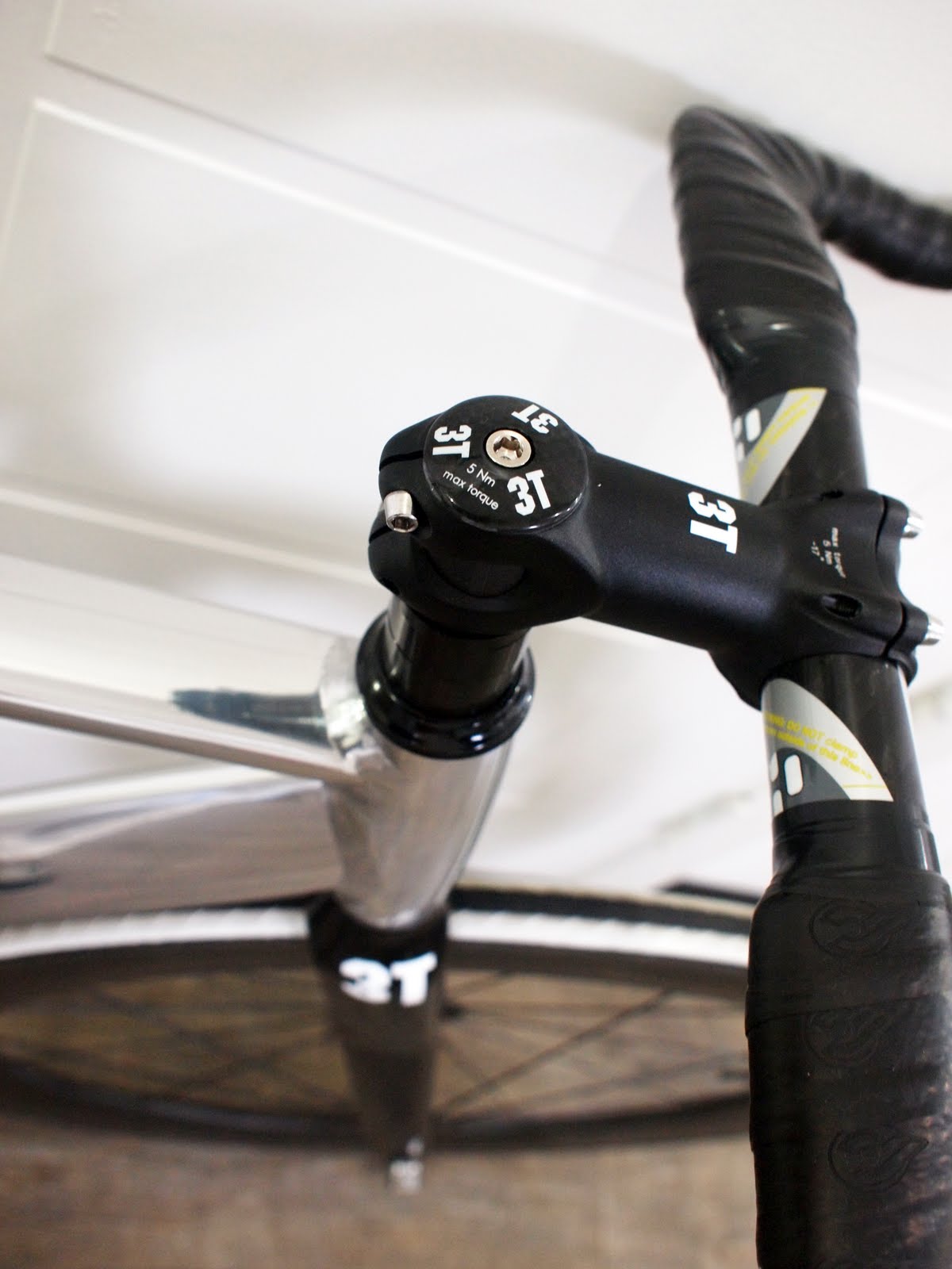 nico's flying bikes: UNKNOWN LV 3 Polished + 3T Funda Pro fork ...