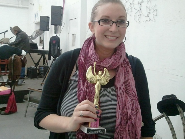 COLLIGO STUDIO: Stephanie Allison on the web again!