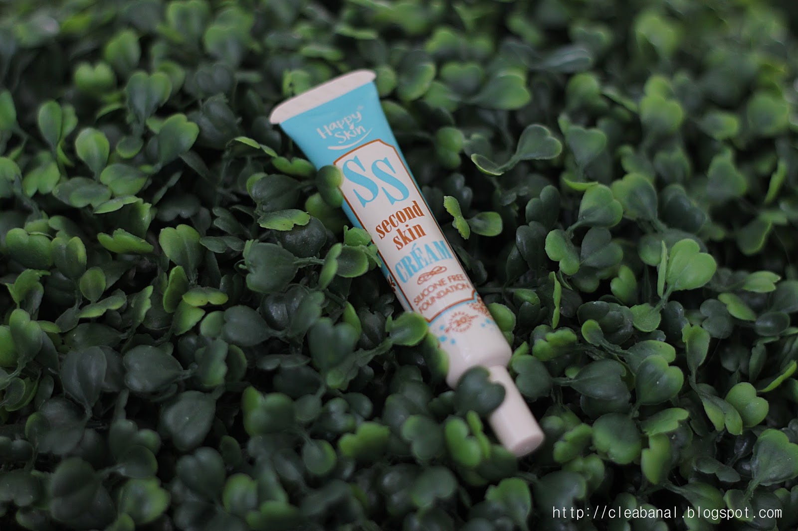 Happy Skin : SS Cream 02 Natural Beige Review - Clea Banal