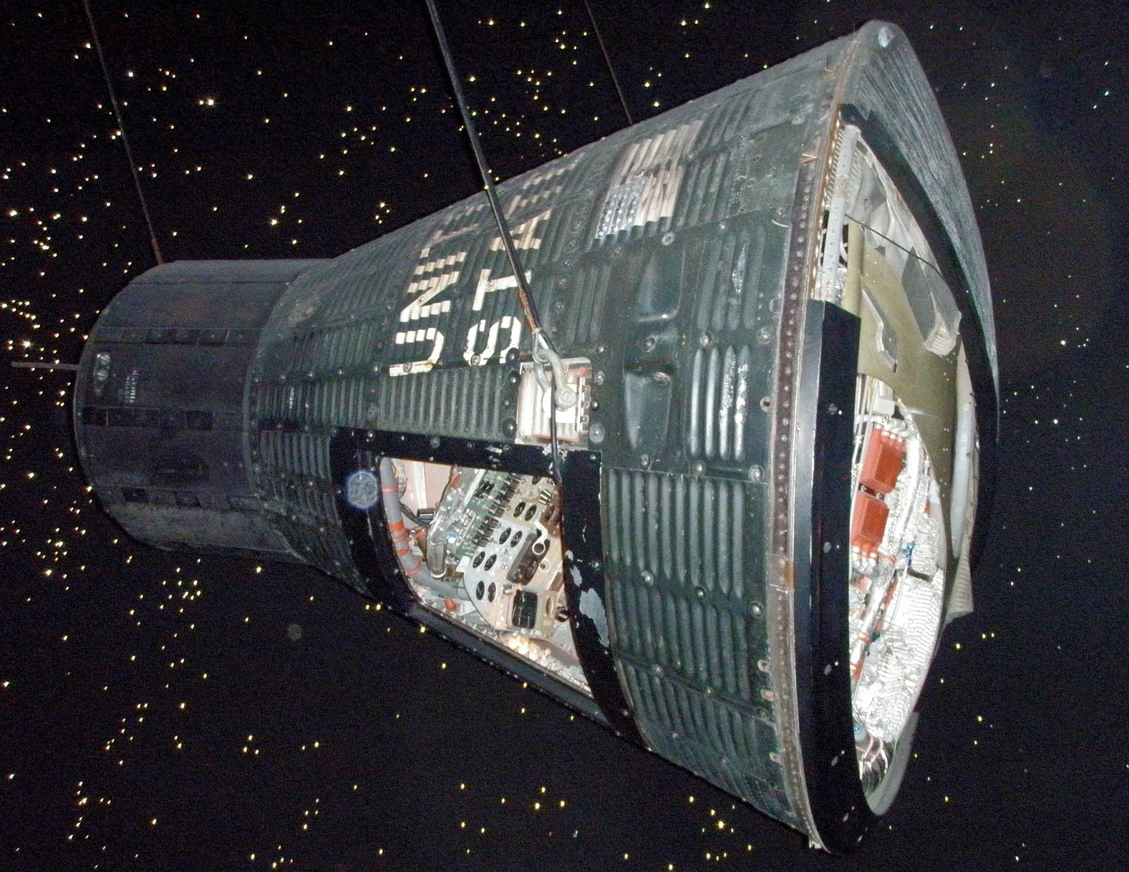 SPACE RELICS: La capsule Mercury - Faith 7 - au Houston Space Center