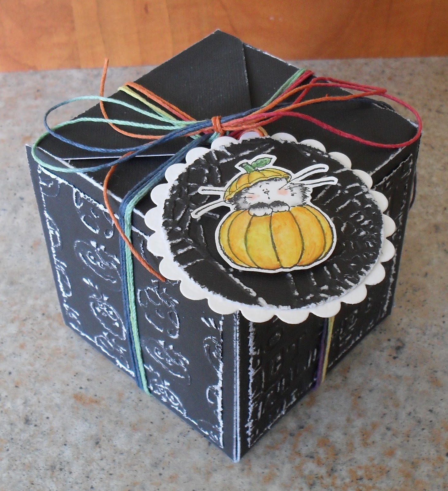 Helen's Craft Haven...: Spooky Treat Boxes