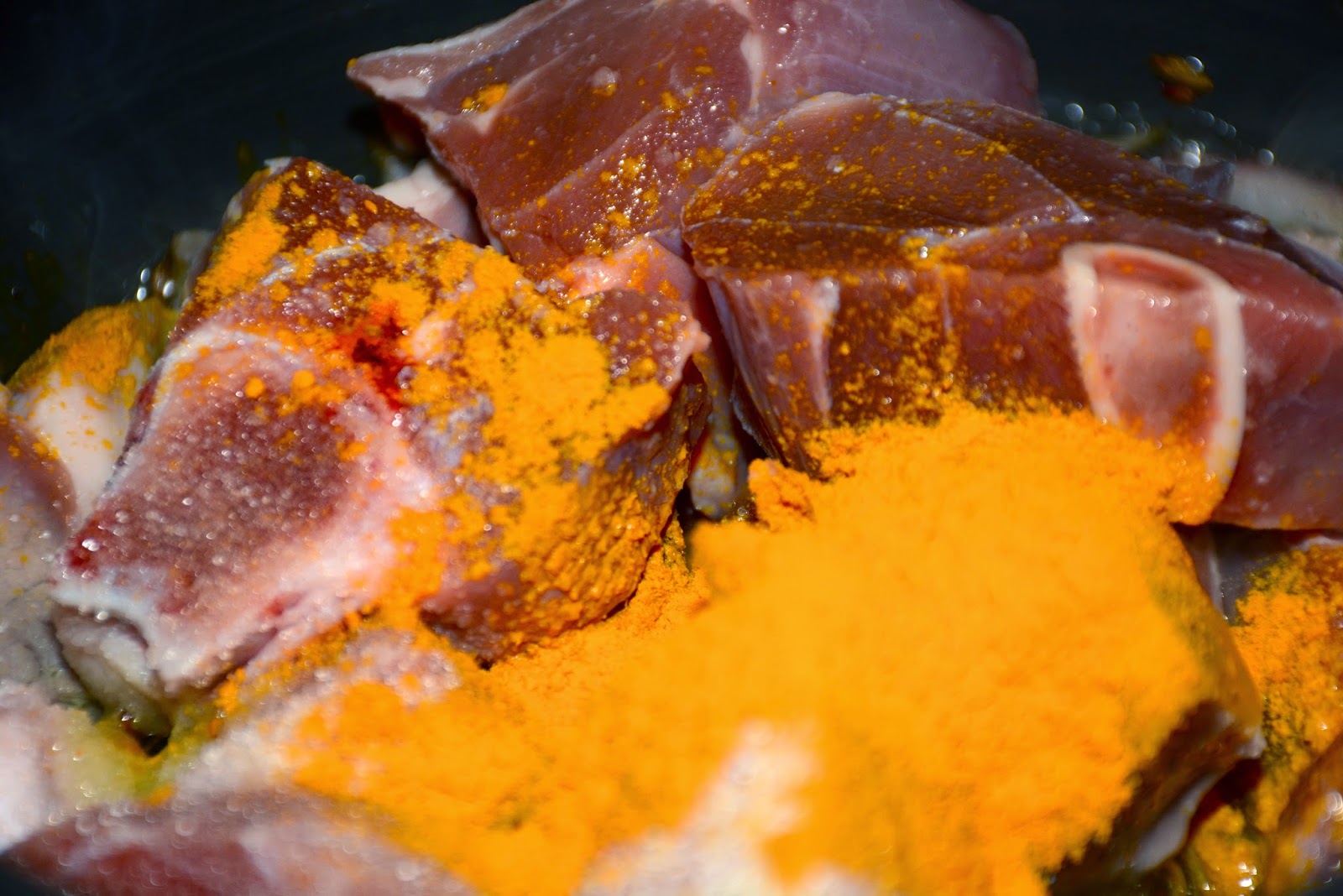 Nepali Tummy!!: Khasi Ko Masu (Nepali Style Mutton Curry) Recipe!!