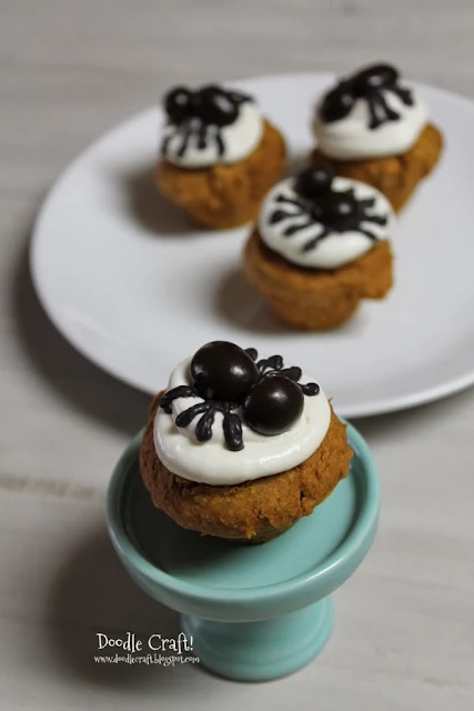 Halloween Pumpkin Spice Spider Muffins!