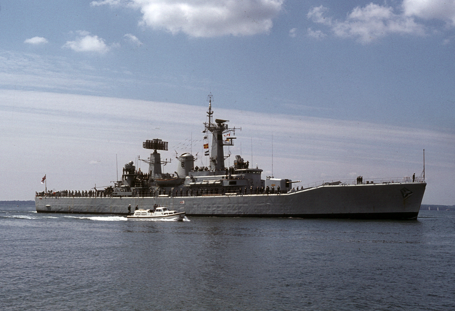 BRIAN'S SHIPPING PHOTOS: BRITISH WARSHIPS ONE