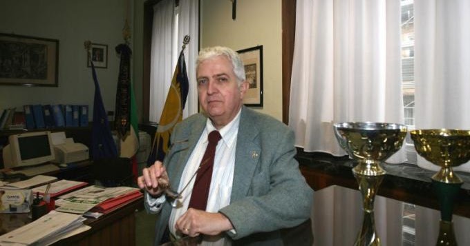 Ds autoritari: testimonianza di Carlo Arrigo Pedretti ex Preside del ...