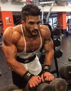 world bodybuilders pictures: colombian bodybuilder Darwin Uribe