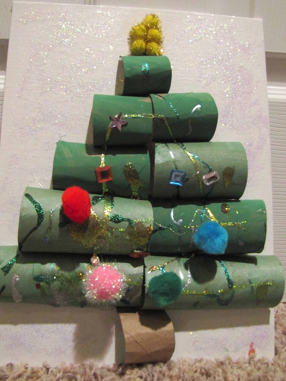 Recycled Paper Tube Christmas Tree | School Time Snippets