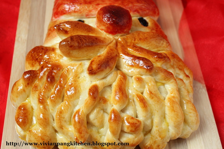 Vivian Pang Kitchen: Santa Bread/ Straight Dough Method