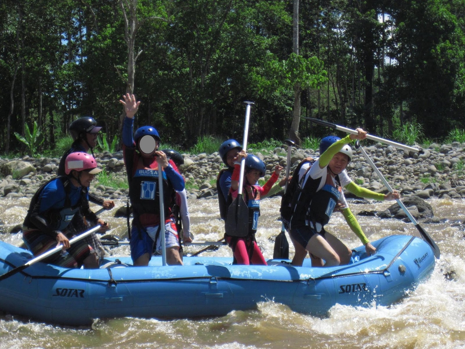 Stay, Stray, Play and Feast: White Water Rafting in CDO Extreme ...