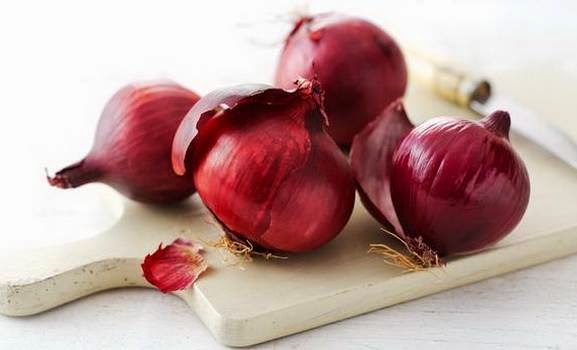 RECETA GATIMI: Qepa e kuqe, ilaç për zemrën