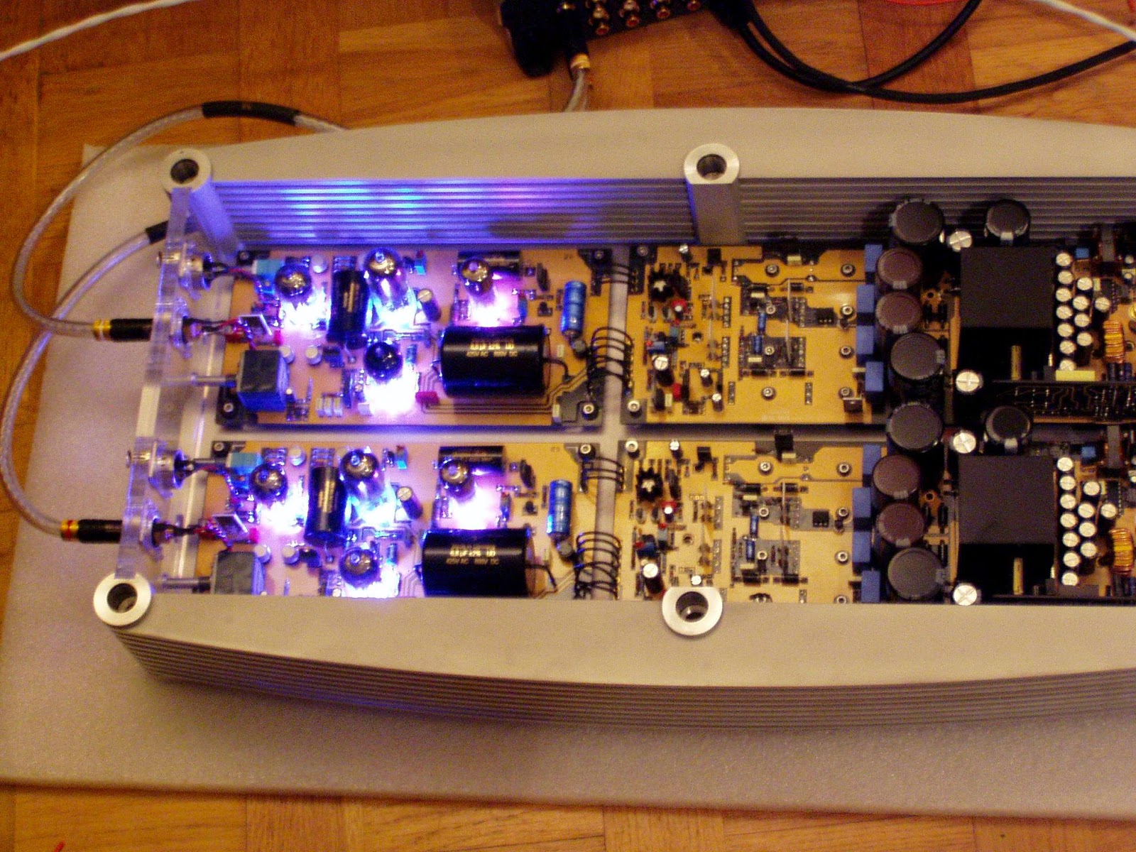 Genesis Ice amplifier – M & S | Ultimate High-Fidelity