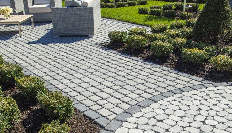 Custom Stoneworks & Design Inc.: Techno-Bloc Antika Paver