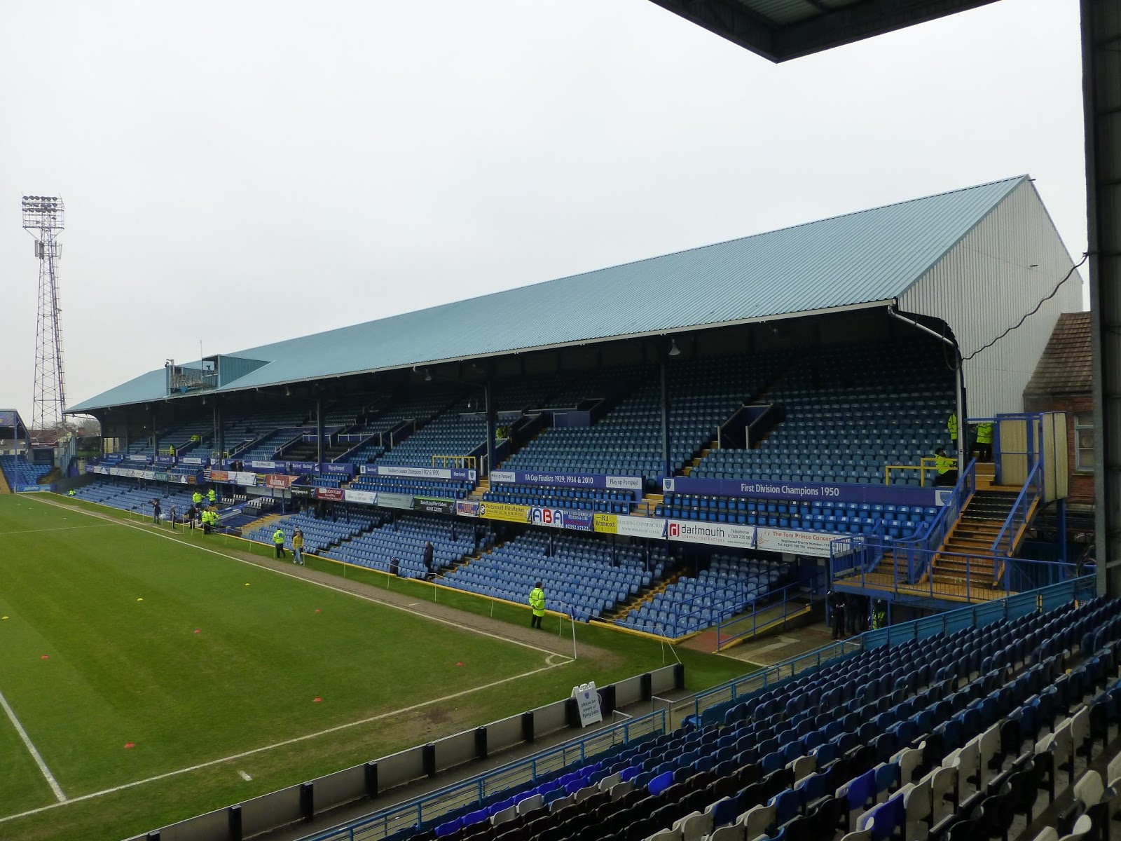 Extreme Football Tourism: ENGLAND: Portsmouth FC