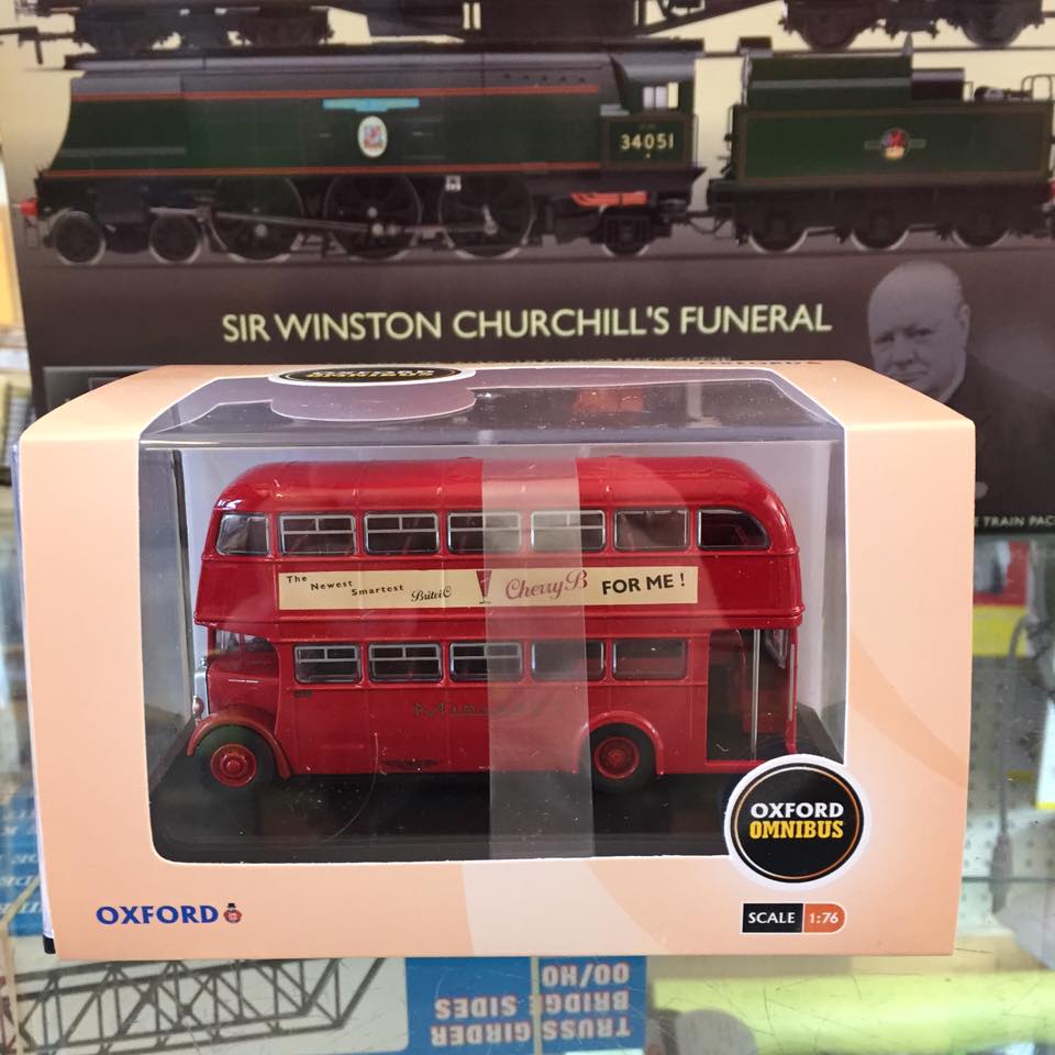 Tony's Trains At Barby Model Rail: New Arrivals, they're like buses!