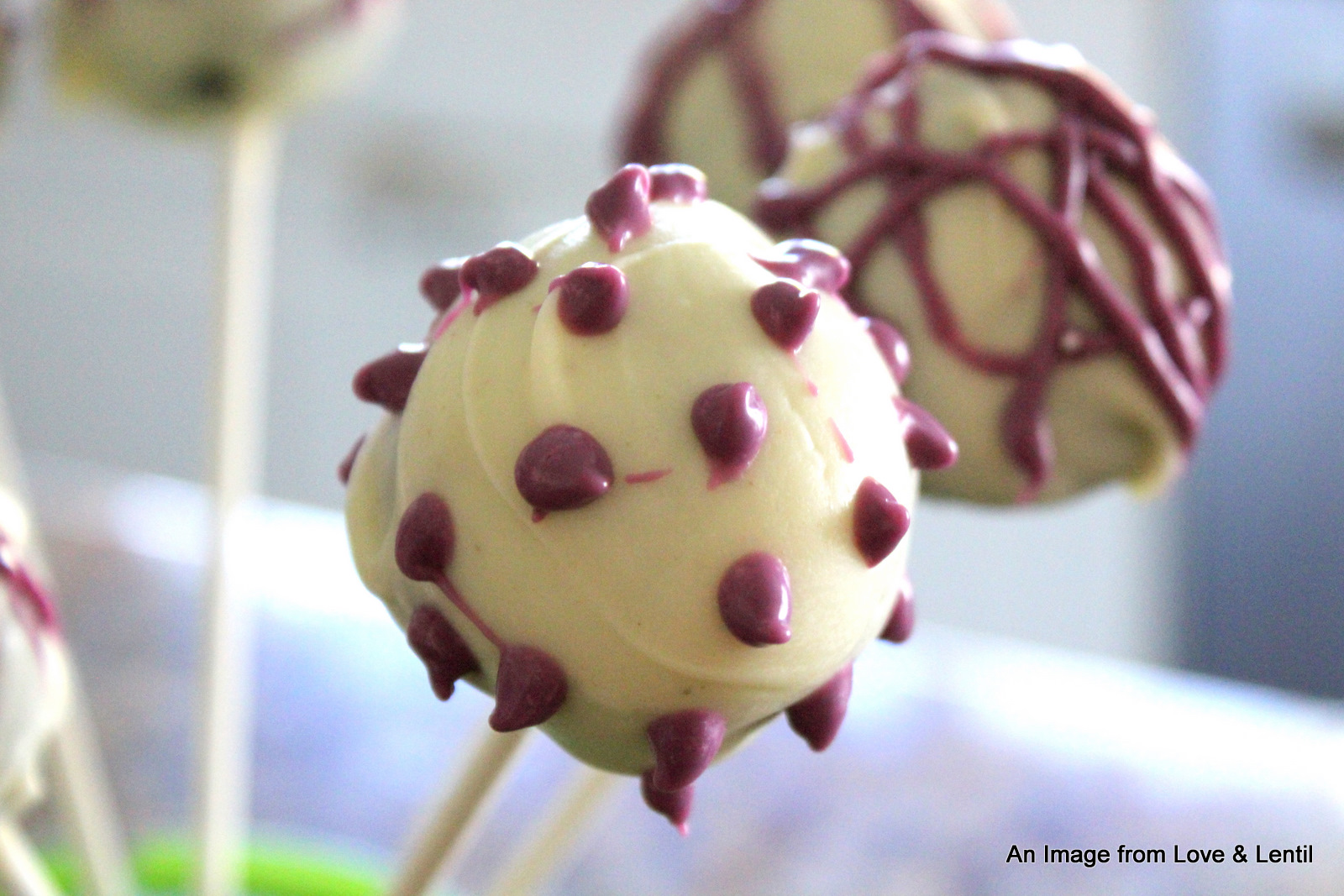 Love & Lentil: Brownie Pops