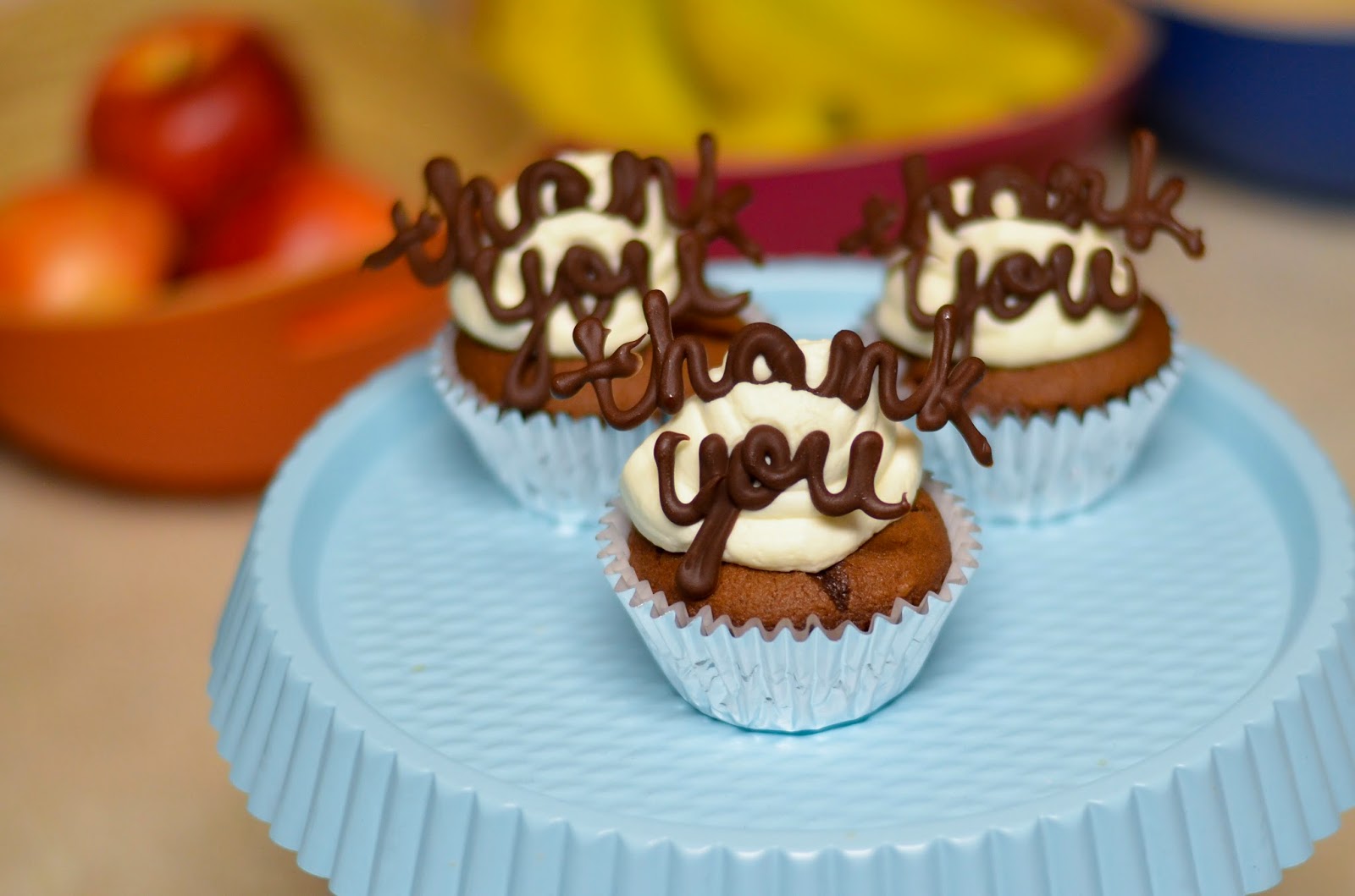 Becoming A Crafty Mom: Teacher Appreciation Lunch: Cupcakes