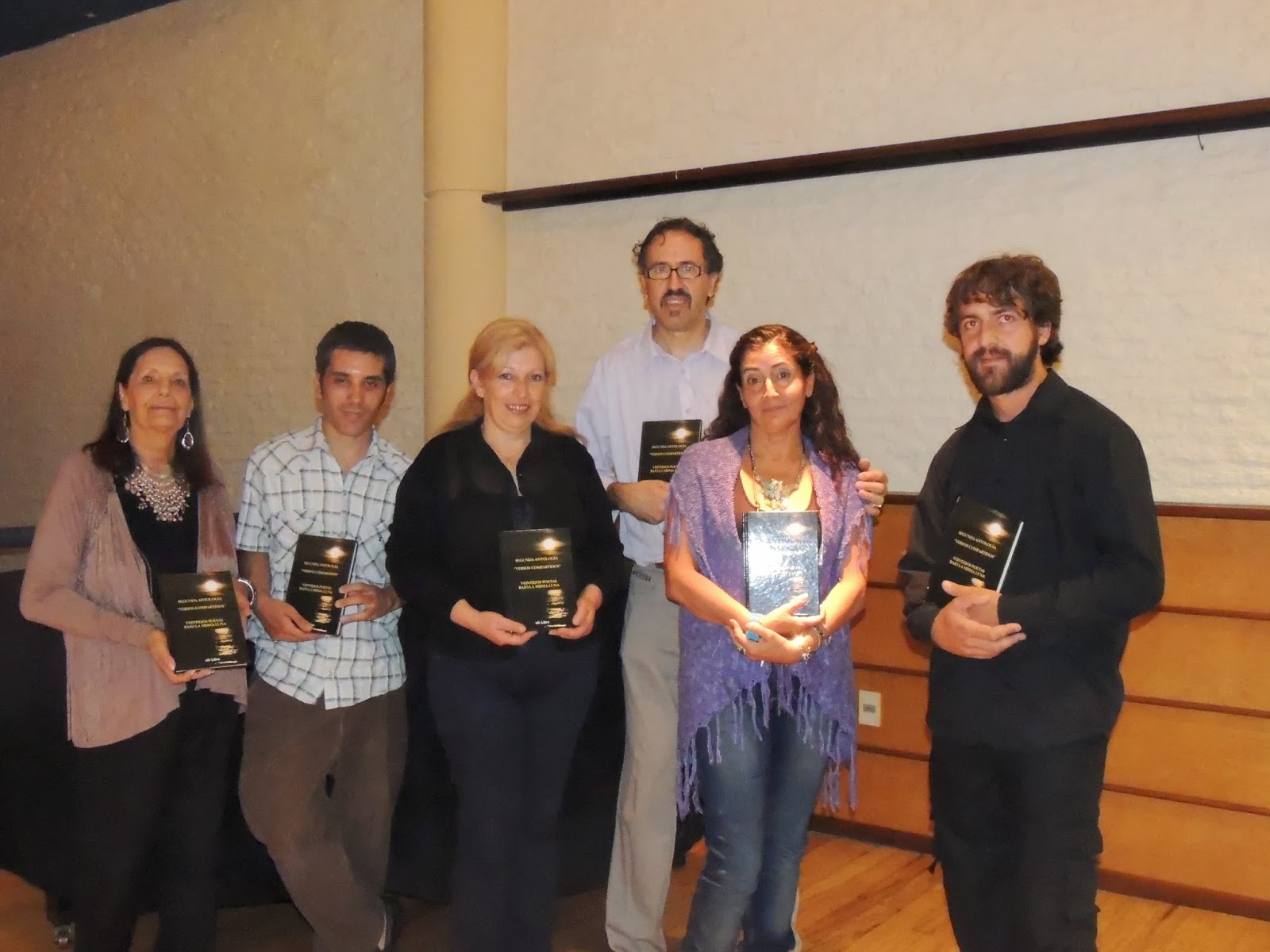 VERSOS COMPARTIDOS: PRESENTACIONES