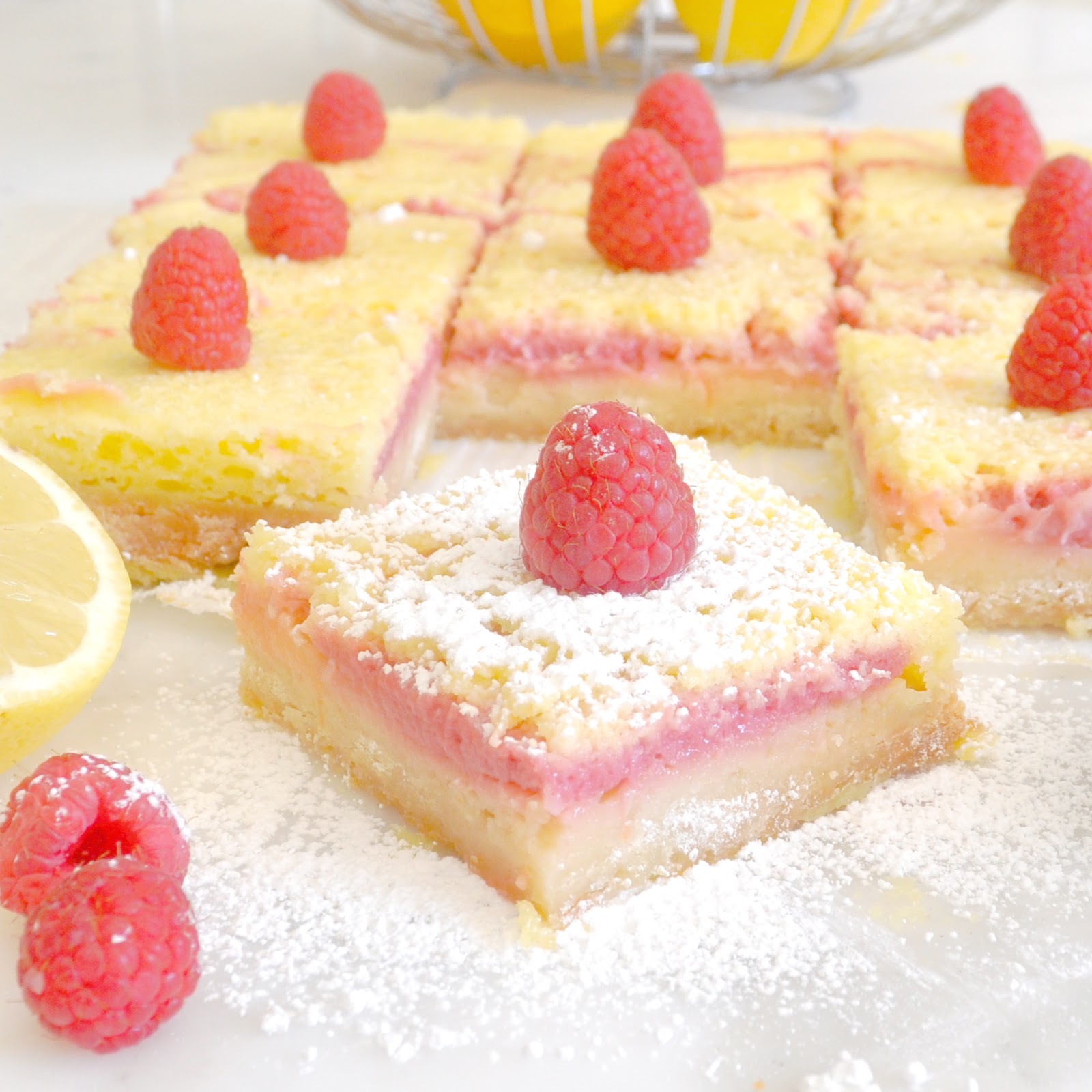 Cooking with Manuela: Easy to Make Lemon-Raspberry Bars
