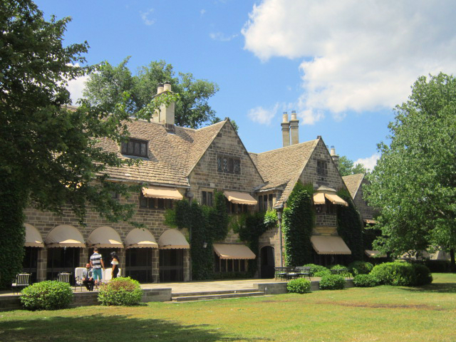 Relevant Tea Leaf: A Day at Edsel and Eleanor Ford House