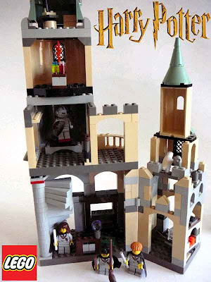 LEGO Harry Potter Hogwarts Castle Sets And Brick Model Forts | Puff The ...