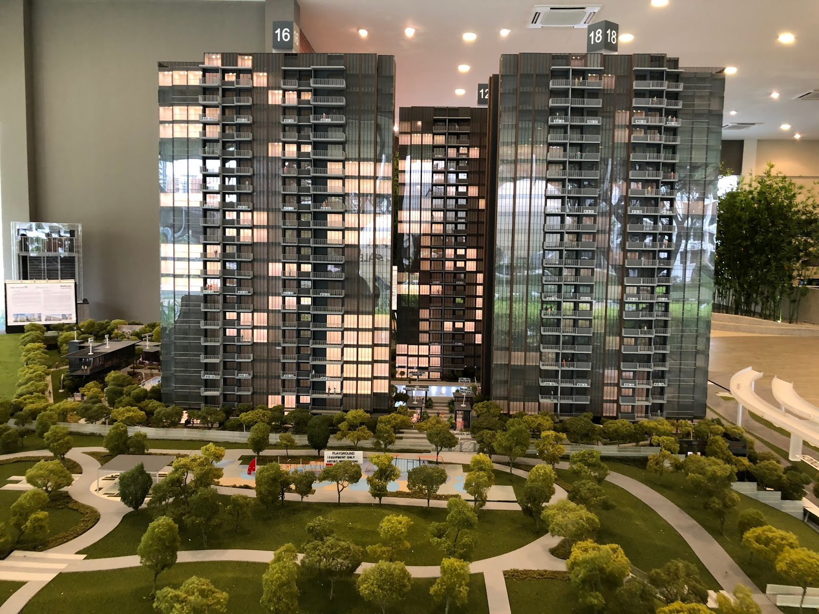 Singapore Property Ooh La La Blog : Parc Botannia Review- The Condo ...