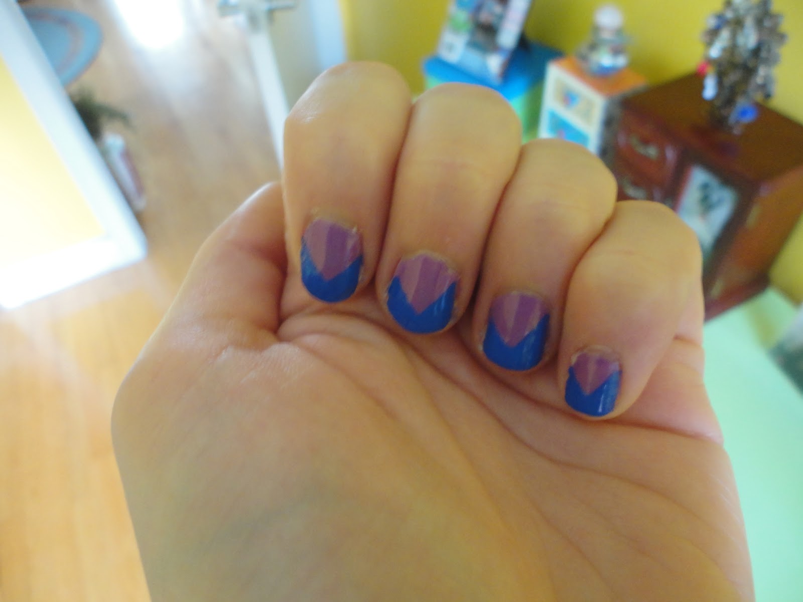 Nail of the Day: Chevron Nails | Natalie Loves Beauty