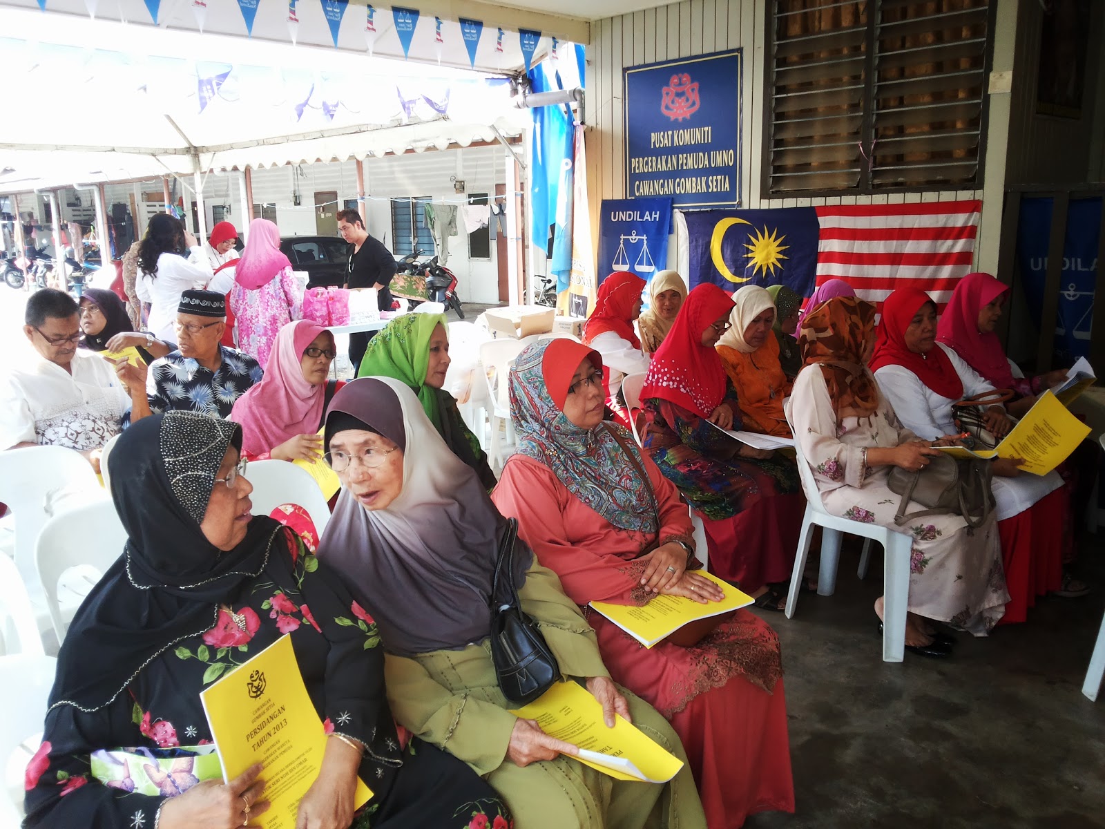 UMNO CAWANGAN GOMBAK SETIA: Persidangan Umno Cawangan Gombak Setia 2013