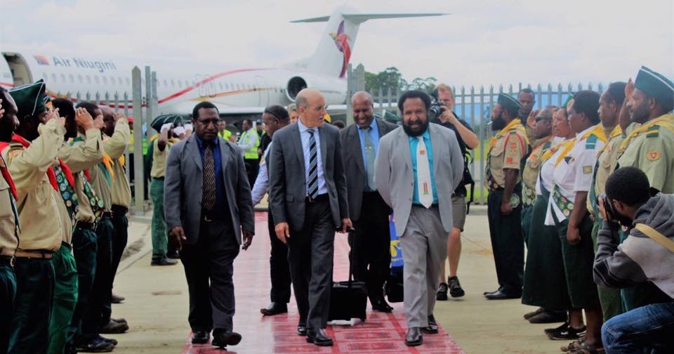 PNG Opposition leader Don Polye receives SDA Church's World Evangelist ...