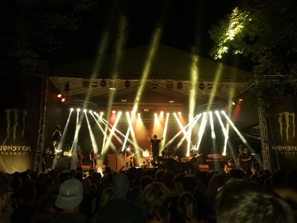 Helly Cherry Web Magazine: Pank rok raspust na najvećem pank rok ...