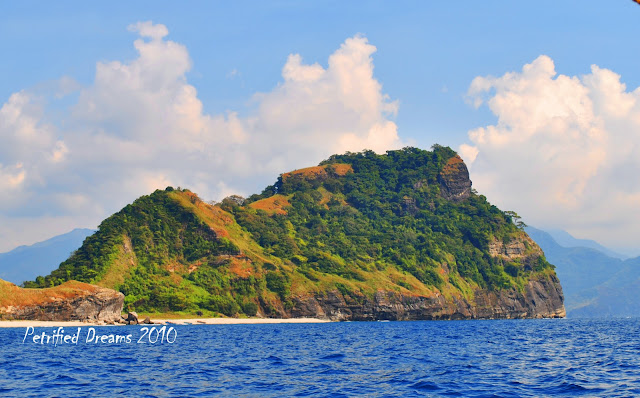 Petrified Dreams: Capones, Zambales: A Sweet Sidetrip