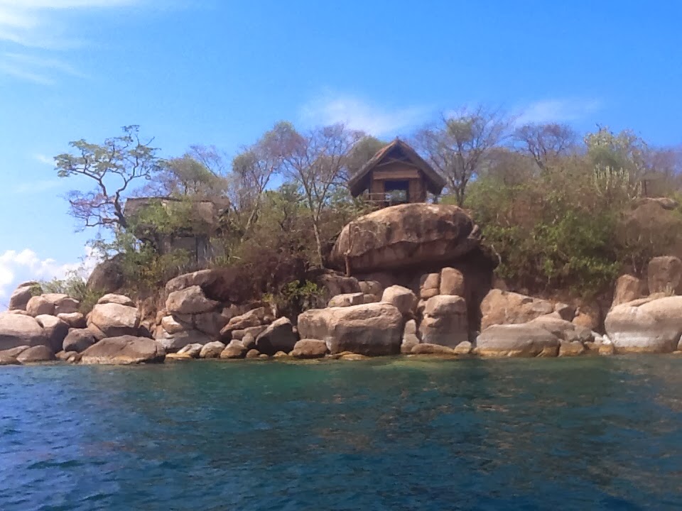 Jo & Eils Malawi: Black Mamba? Our hut on Mumbo Island, Alison and ...