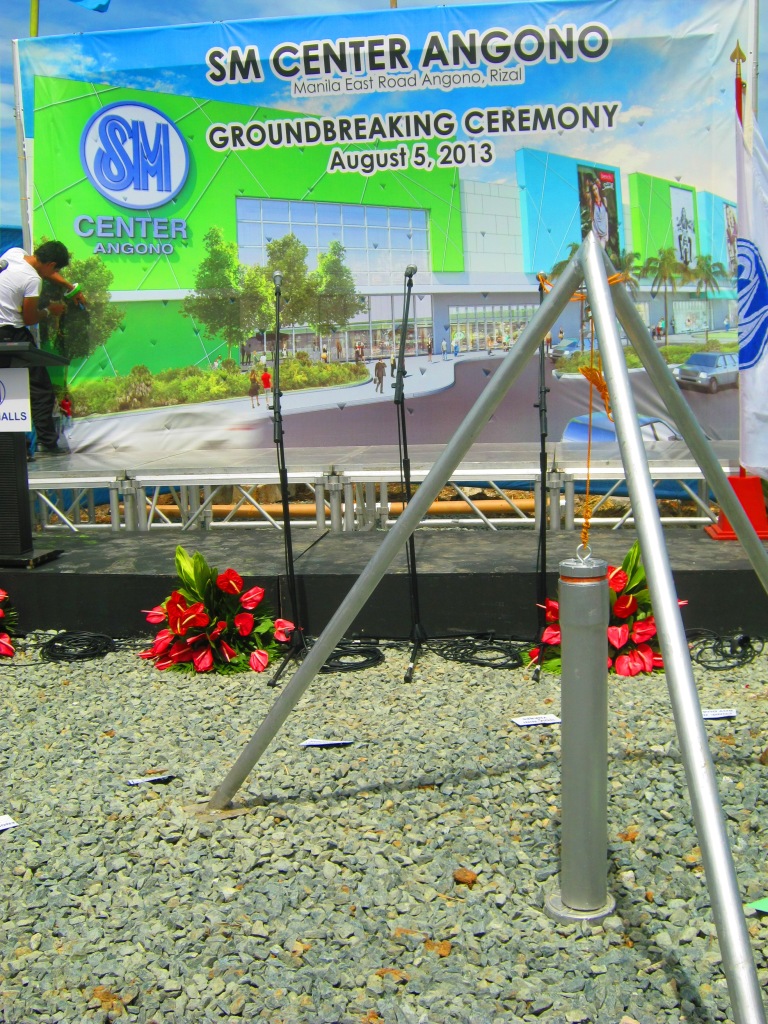 RIZAL | SM Center Angono Expansion | SkyscraperCity Forum