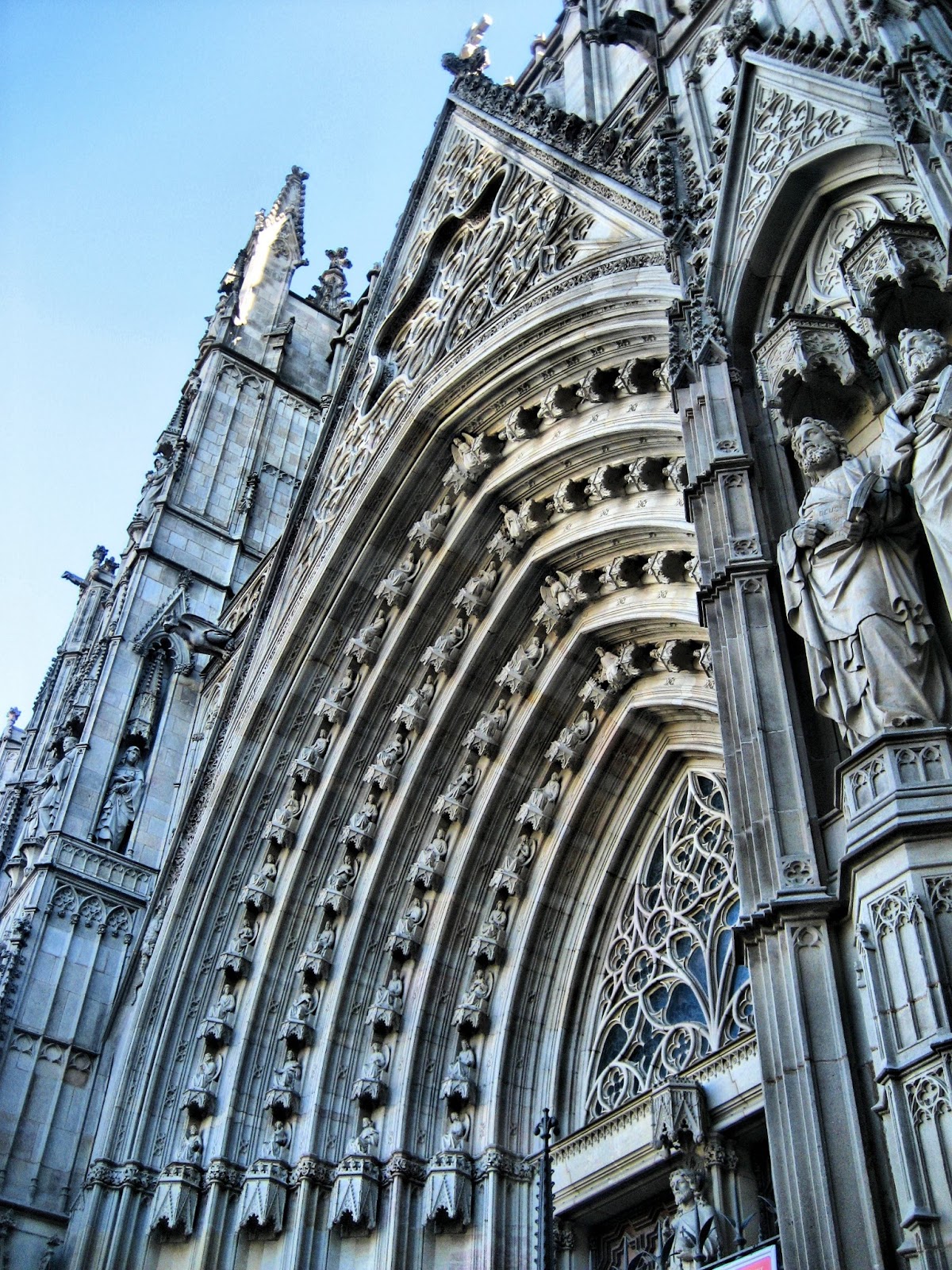 Barcelona Shots: The Neo-Gothic façade of the Cathedral