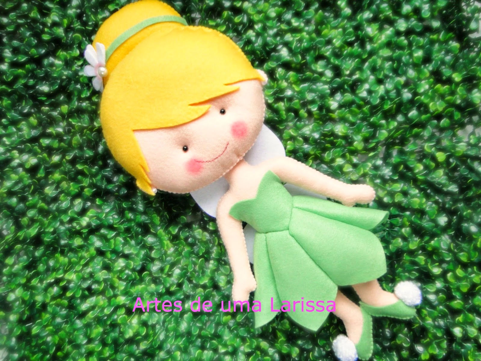 Artes de uma Larissa: Sininho