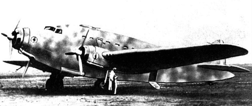 Guerra abierta: Savoia Marchetti SM.75/82