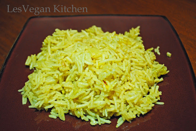 Maggie's LesVegan Kitchen: Saffron-Garlic Rice