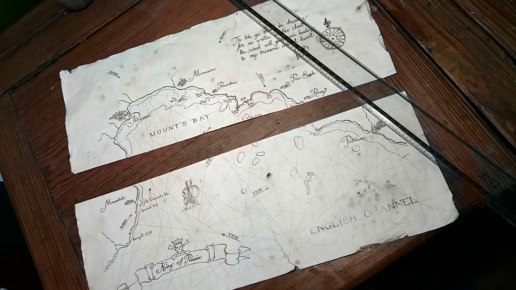 10 Digits: Creating a pirate treasure map...