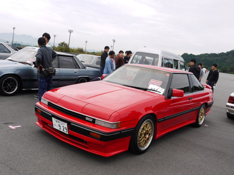 81-89 3rd gen Mazda Cosmo (HB)