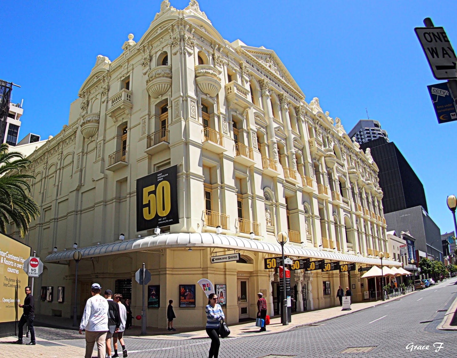 Perth Daily Photo : Perth Heritage Days 2016.. His Majesty's Theatre.