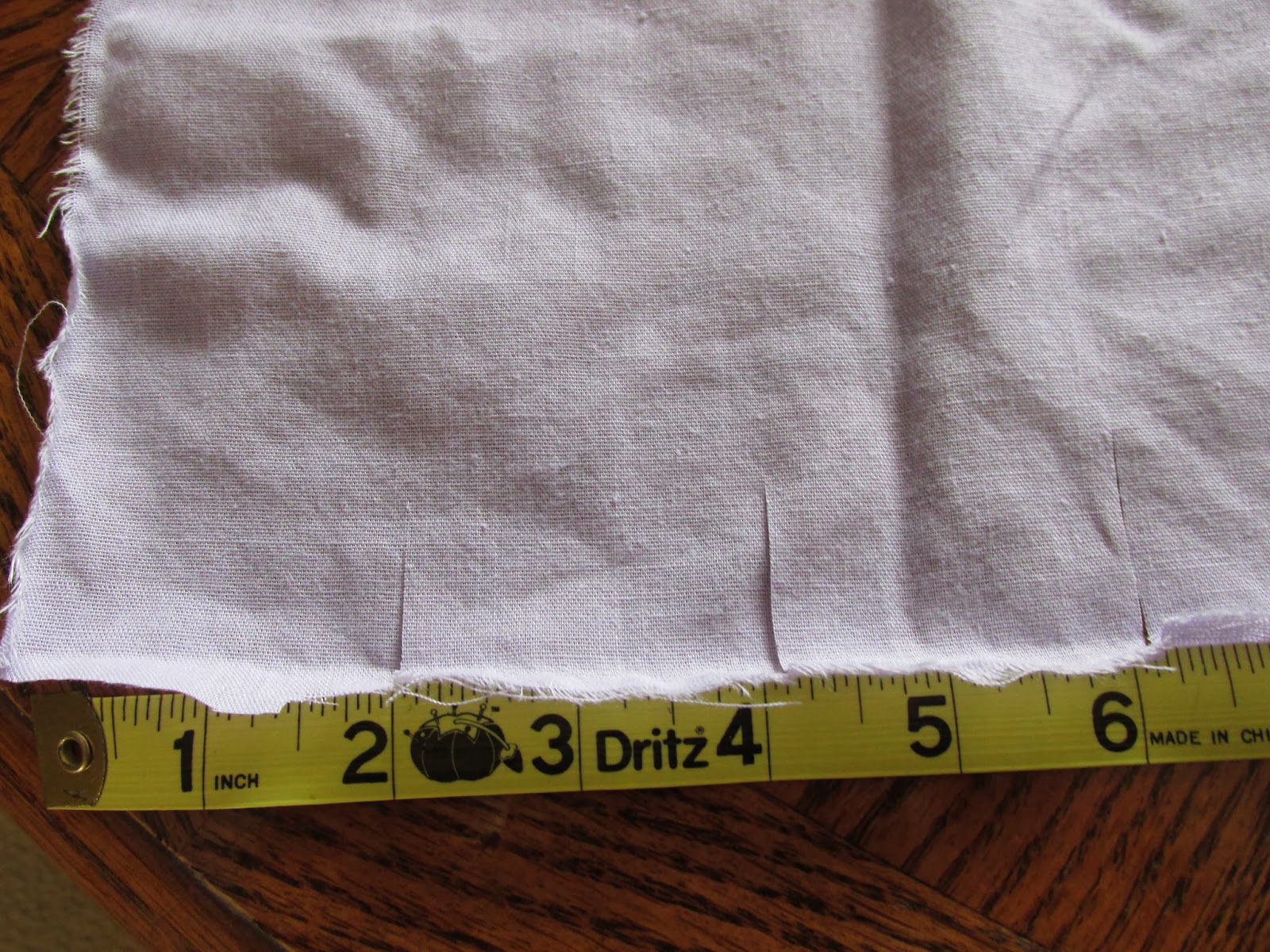The Primitive Roost..LLC .....: How to tear fabric strips for using in ...