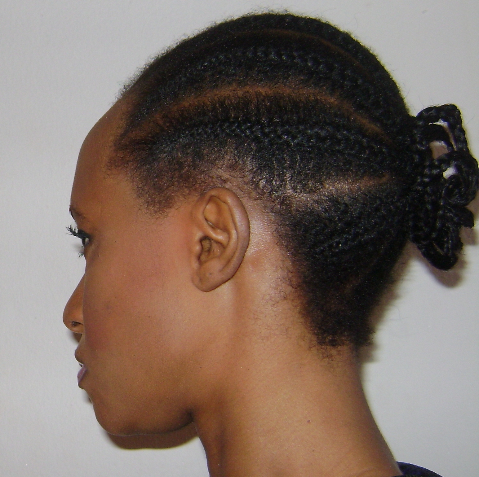 Diva's Hair-Story: Dry Shafts, Thirsty Follicles...My Story