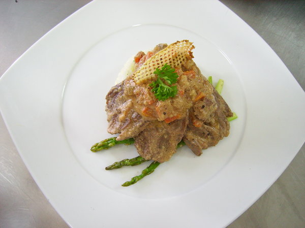 "The eyes eat first."