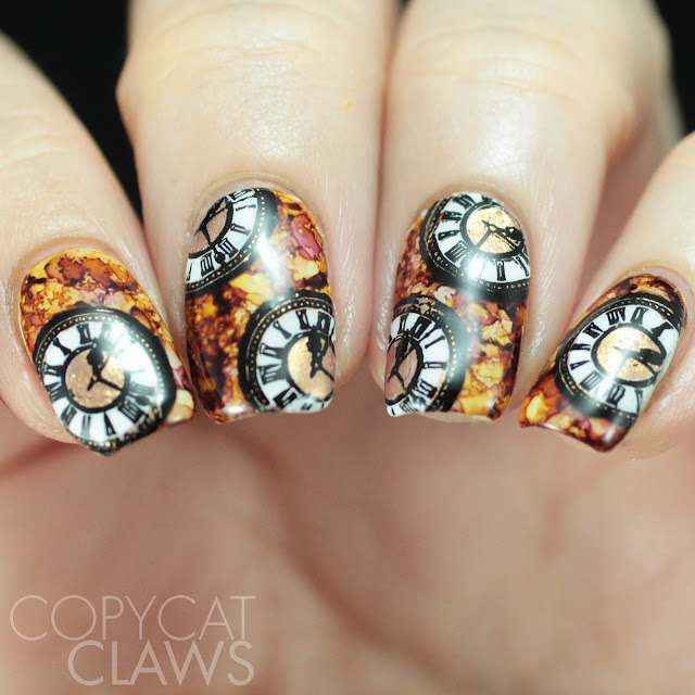 Copycat Claws: The Digit-al Dozen does Look Up - Clocks