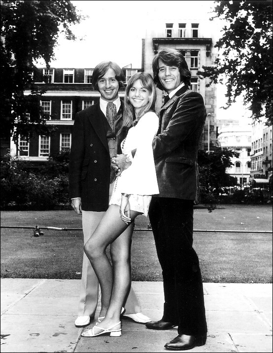 Toomorrow | Olivia newton john, Actrices, Música country