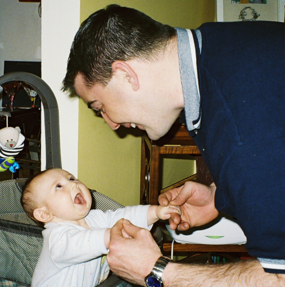 The Babysmartees Blog: TOP 10 REASONS TO START AN INFANT STIMULATION ...