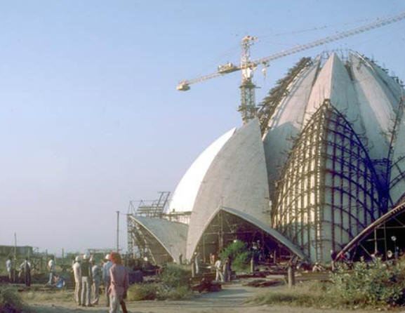 Arsitektur hari ini and future: Lotus Temple in New Delhi