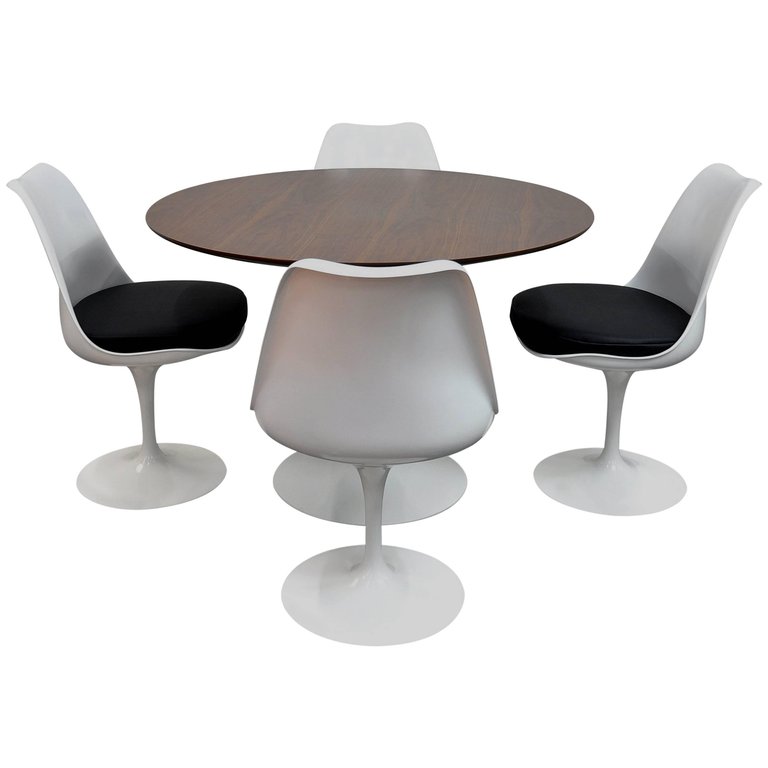 SELECT MODERN: Eero Saarinen for Knoll Tulip Dining Set with Four ...