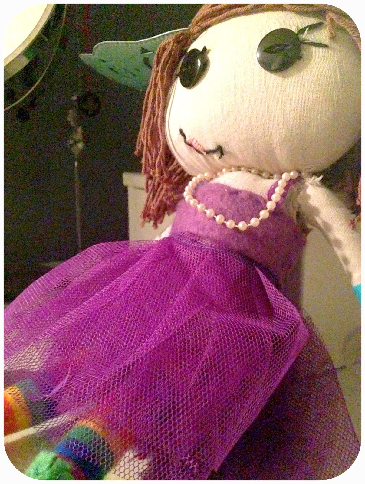 Emmie Loves.....: DIY Little Girl Dolly Tutorial!!