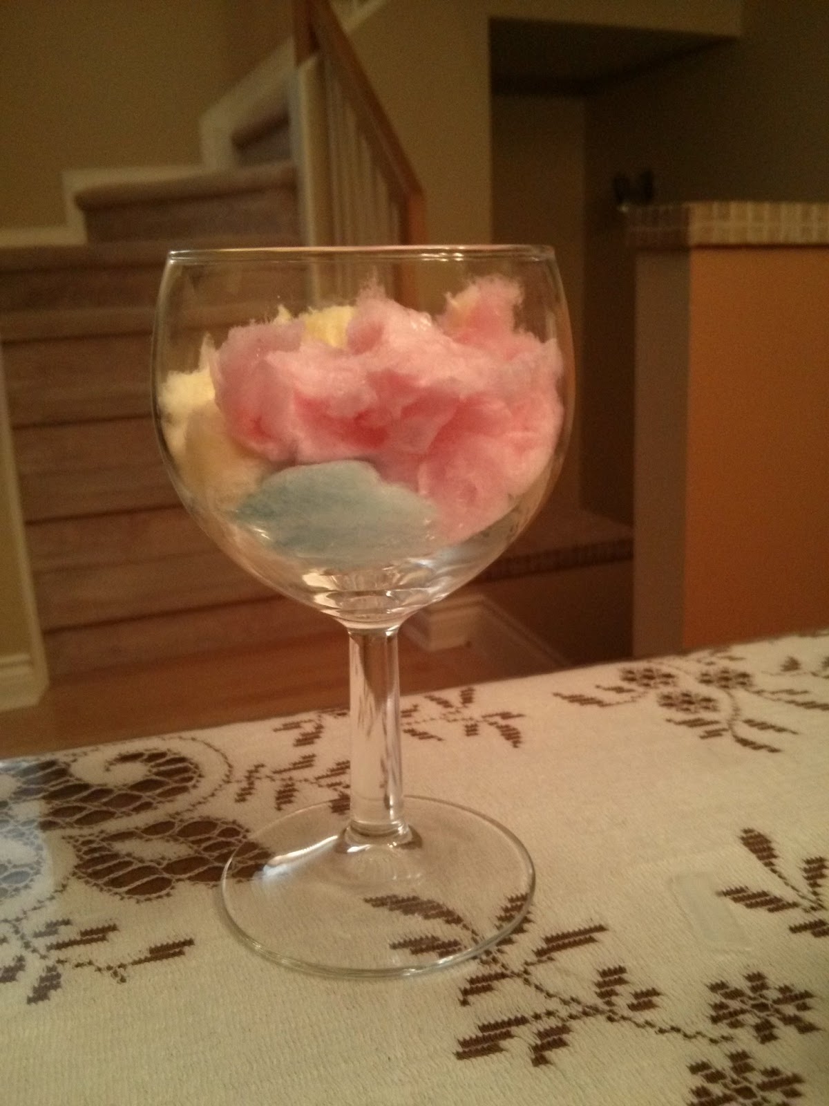 Las Señoritas Lindas: Cotton Candy Cosmo!